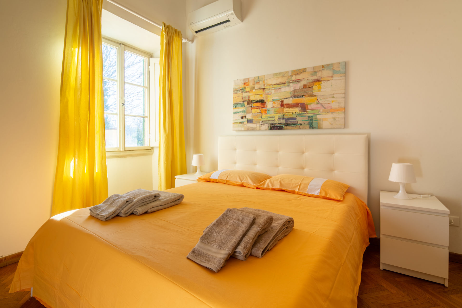Sunshine Apartment - Simply Home