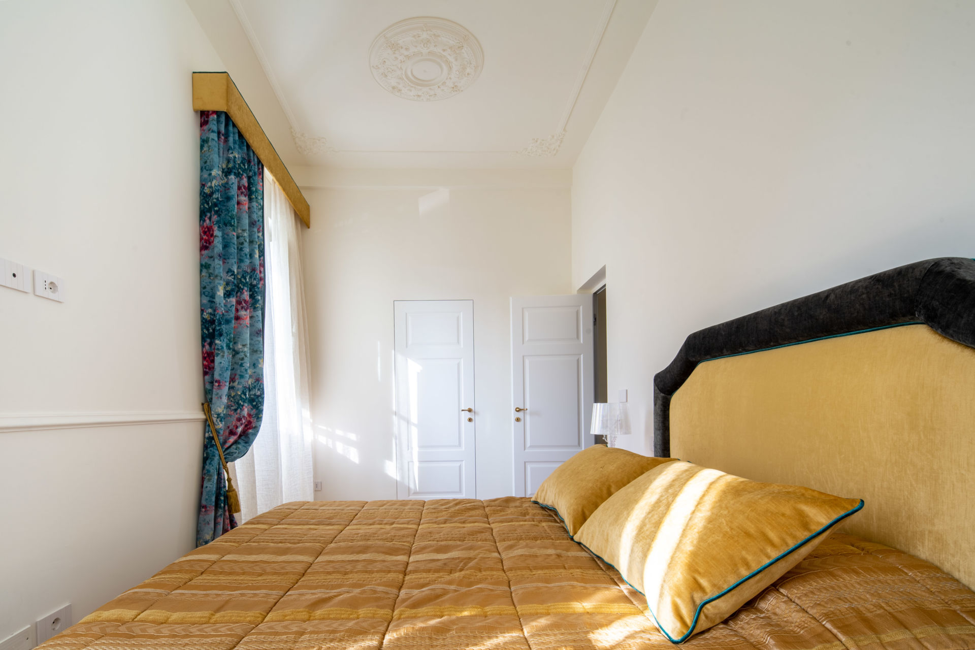 Spectacular Lungarno Soderini Apartment - Simply Home